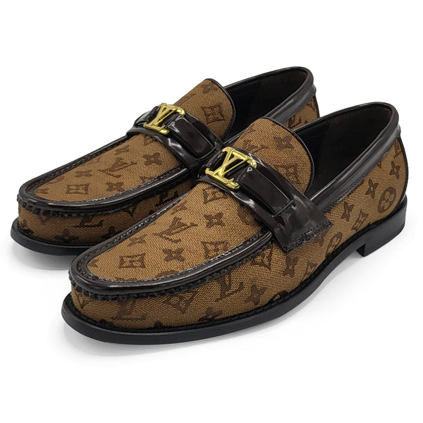 Lv shoes store
